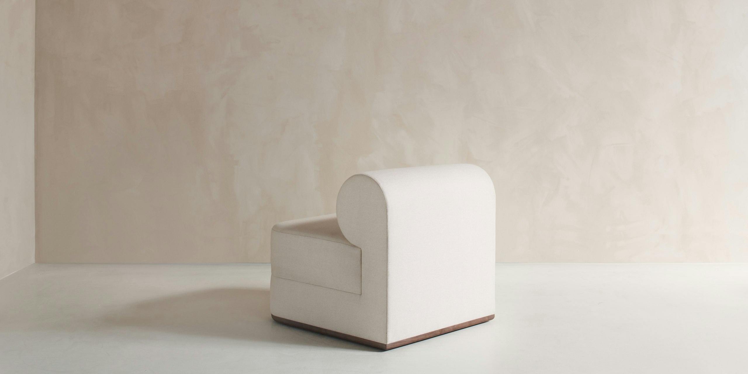 Dmitriy & Co - Products - Dahlem Chair